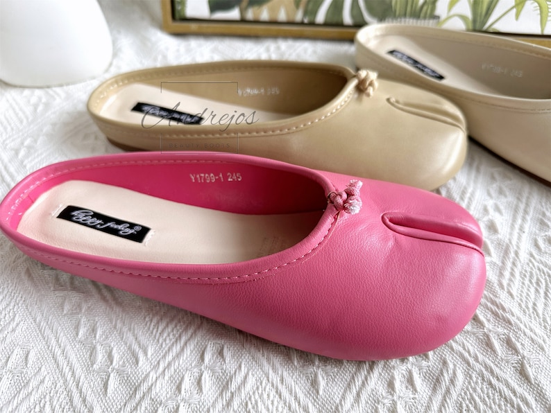 Vintage Split-toe Tabi Slipper, Tabi Split-toe Shoes, Split Toe Mule ...
