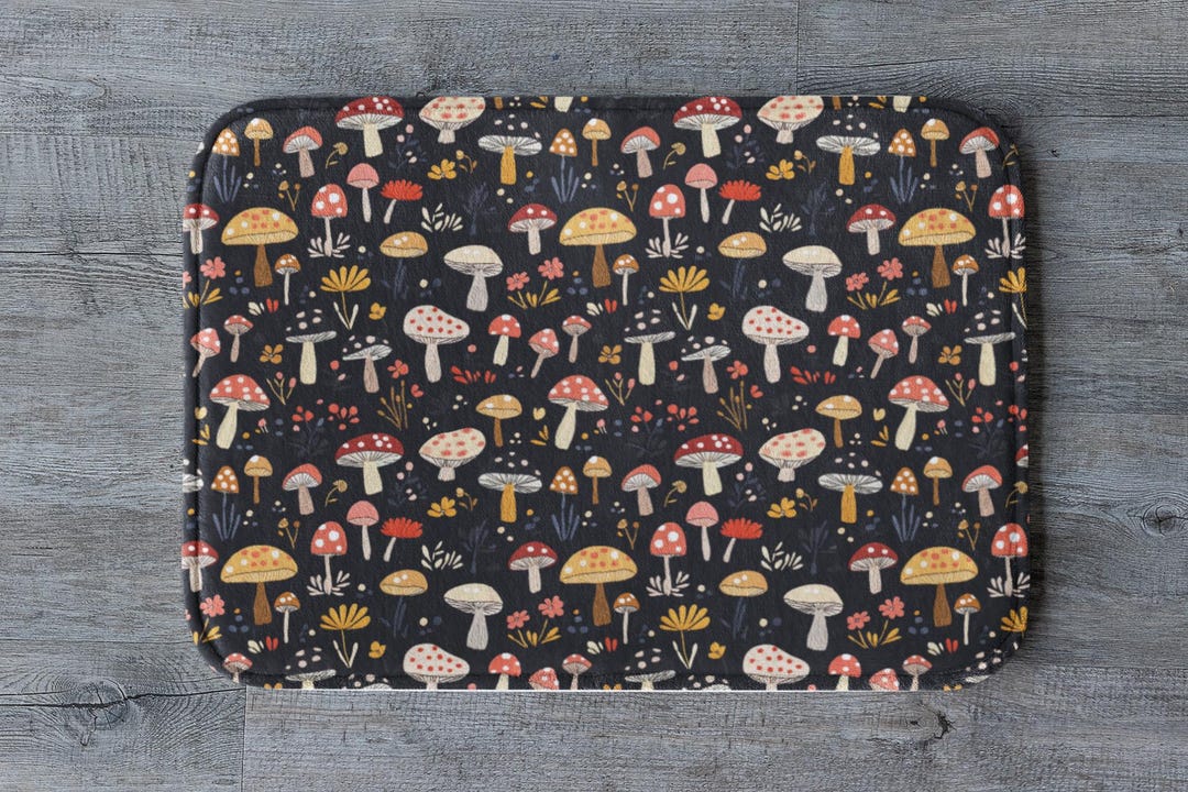 Retro Mushroom Bath Mat, Folk Art Bathroom Decor, Colorful Toadstool ...
