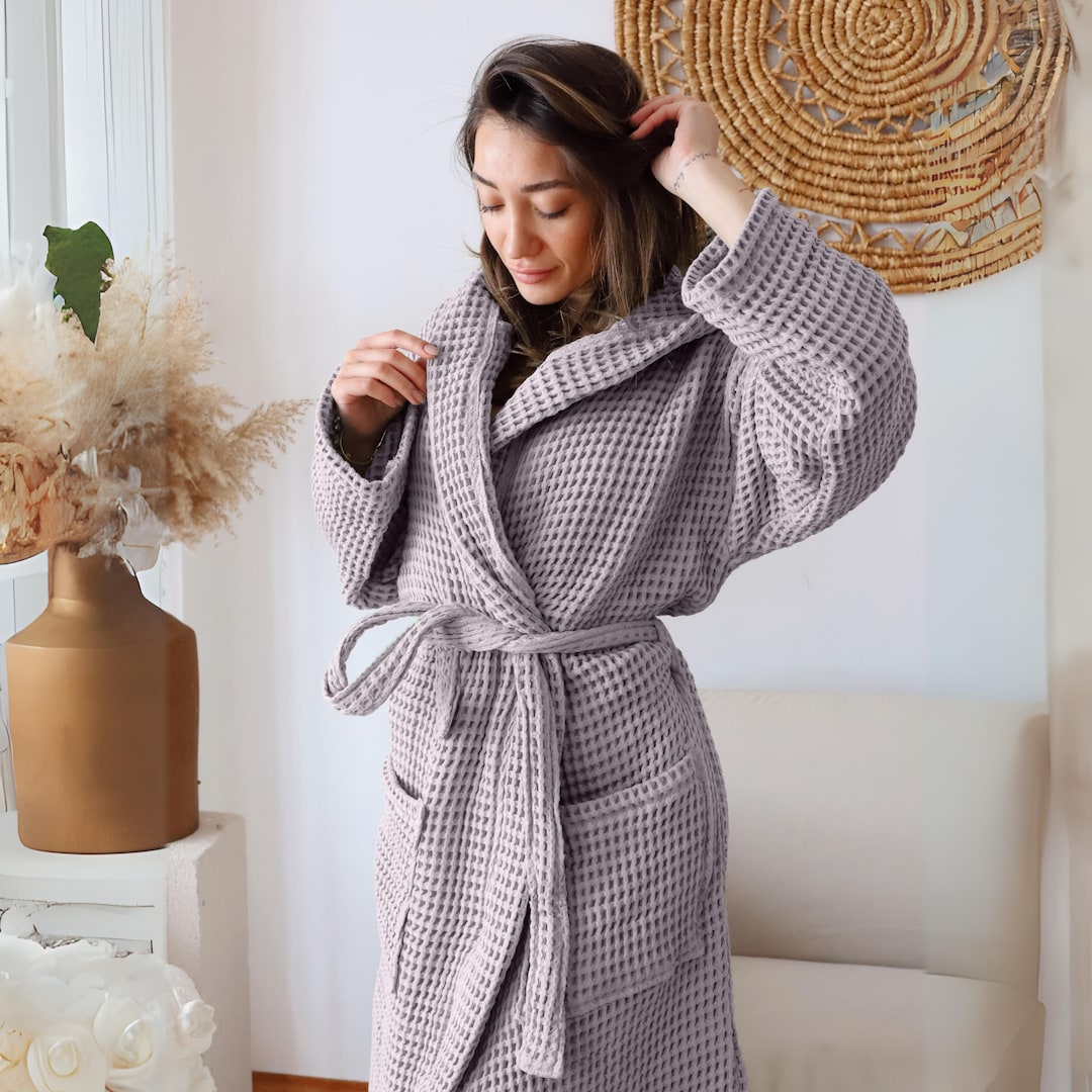 Spa Luxe Oversized Waffle Cotton Robe, Ultra Absorbent Hoodie Bathrobe ...