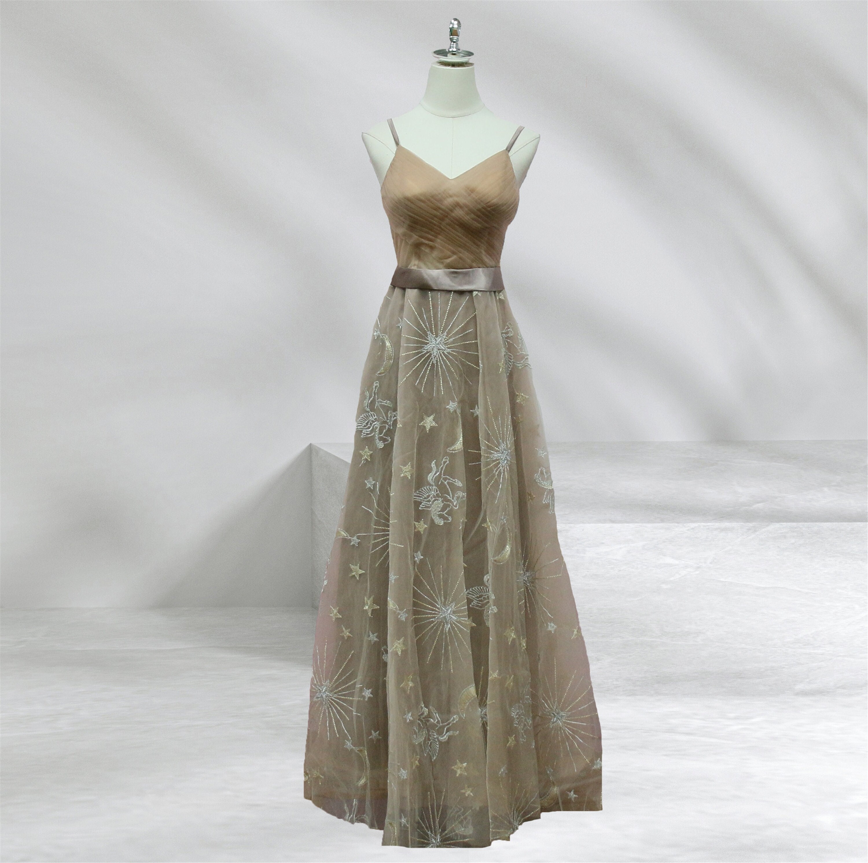 Starry Night Wedding Dress,moon Star Pegasus Elegant Khaki Tulle Prom ...