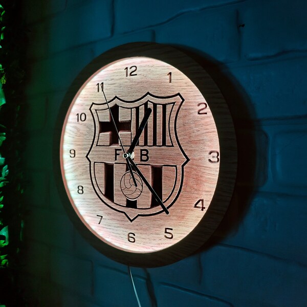 Barcelona Wood Clock - Etsy