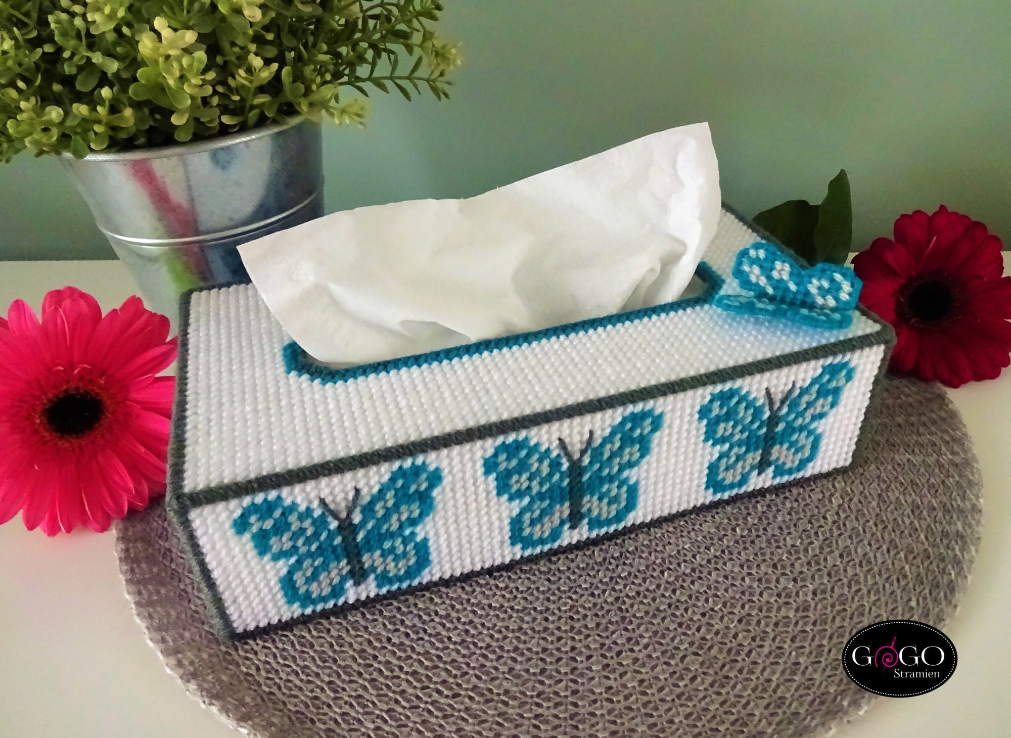 PDF Butterfly Tissue Box Holder Plastic Canvas 7 Count Pattern English ...