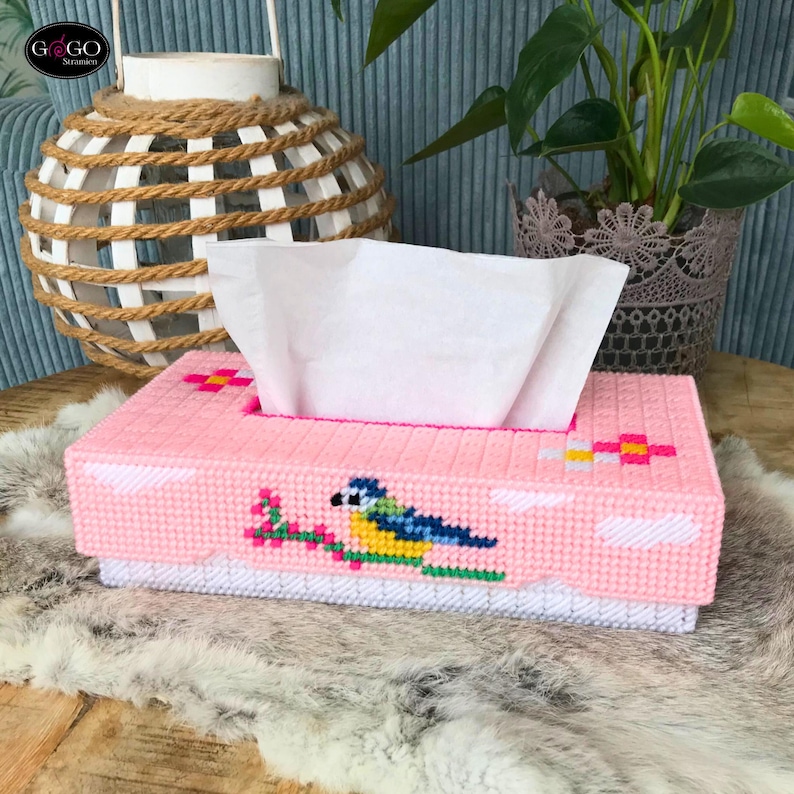PDF Tissue Box Cover Bird, Plastic Canvas Needlework, 7 Count Pattern ...