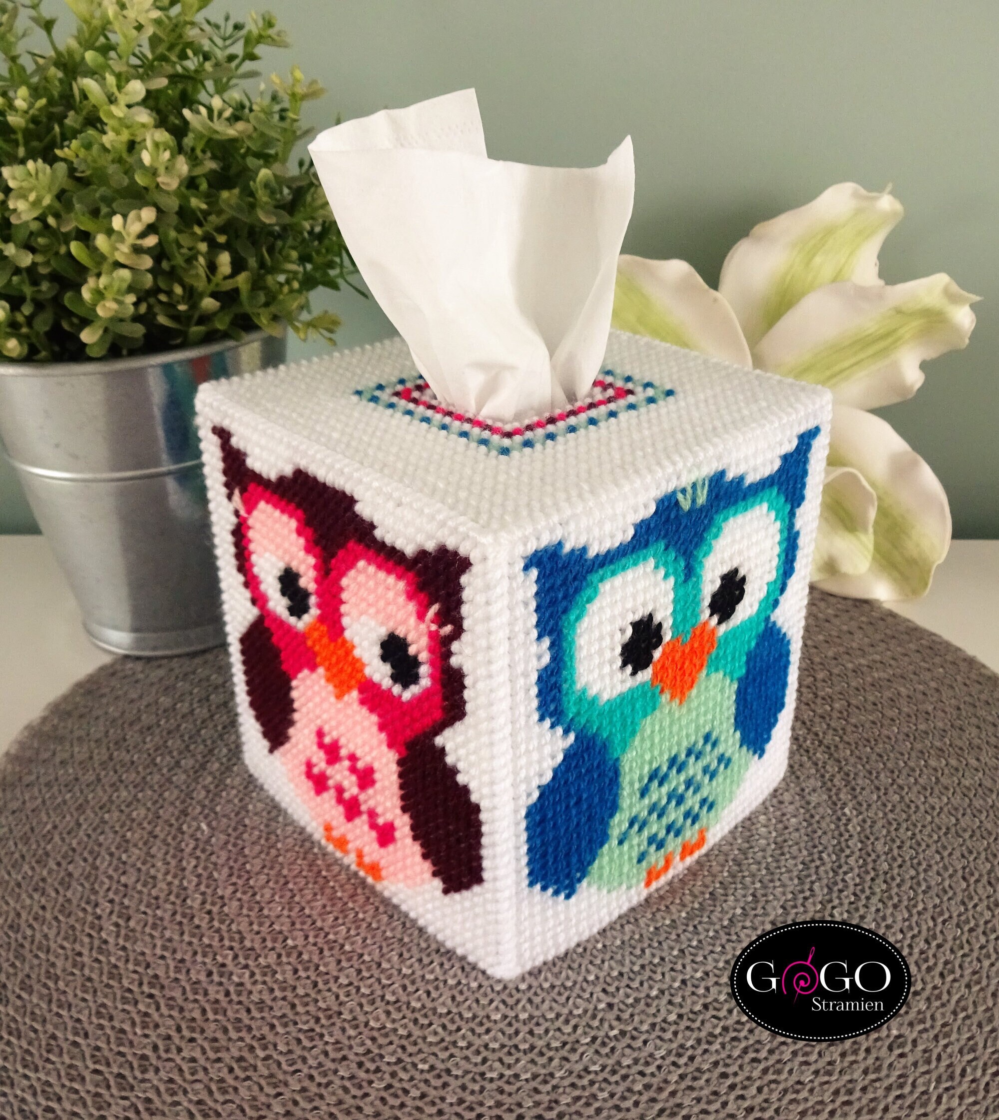 PDF Tissue Box Cover Owls, Plastic Canvas Needlework, 7 Count Pattern ...