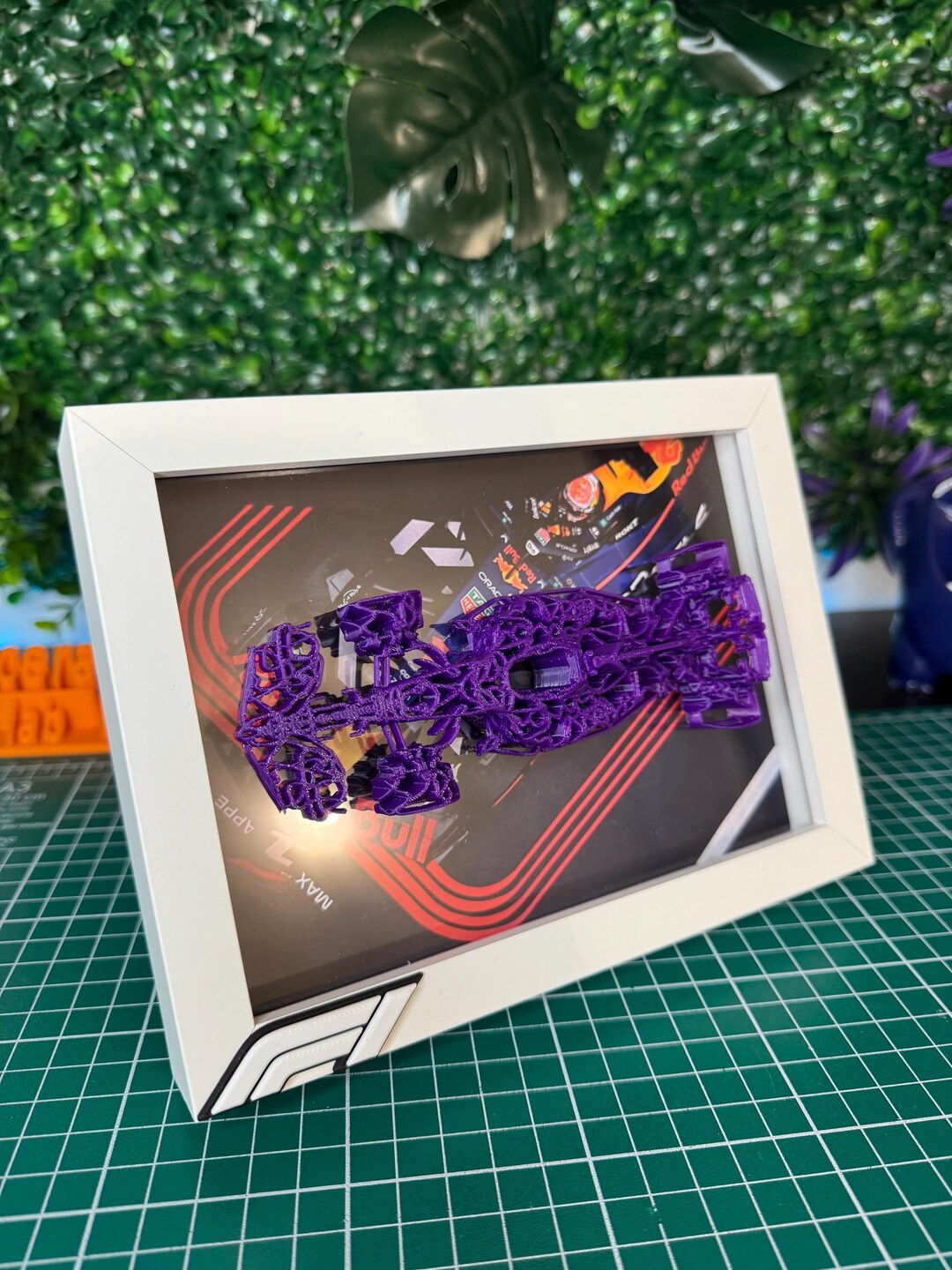 Redbull Frame Minimal Vector Art verstappen F1 Frame 3D 2024 Formula 1 ...