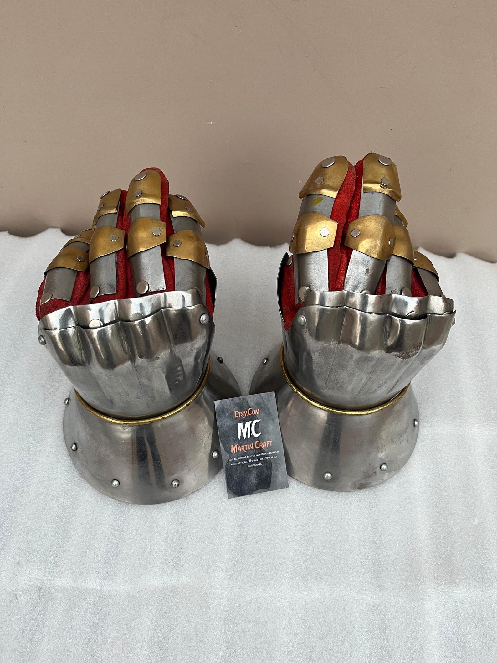 Handmade Medieval Knight Gauntlets – Gothic Gauntlet Gloves – Leather ...