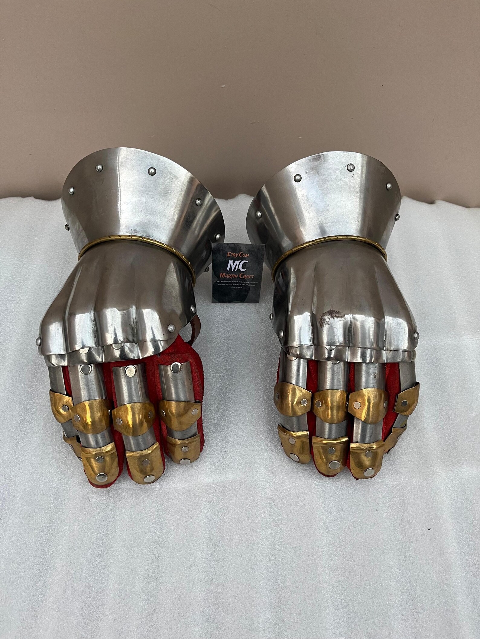 Handmade Medieval Knight Gauntlets – Gothic Gauntlet Gloves – Leather ...