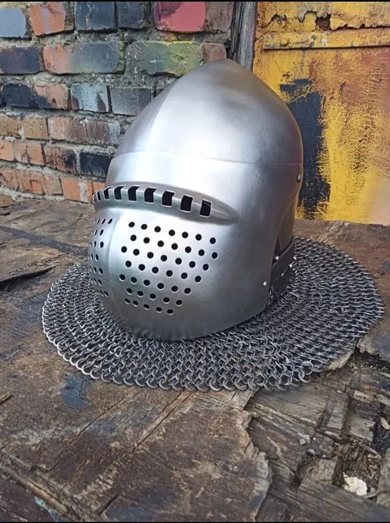 Medieval Knight Helmet chainmail Helmet Battle-ready Helmet Bascinet ...