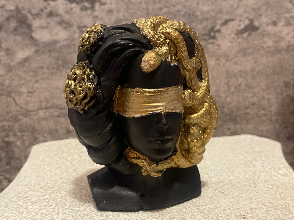 Medusa Gordon Sculpture L Medusa Gordon Head Statue | Greek Goddess ...