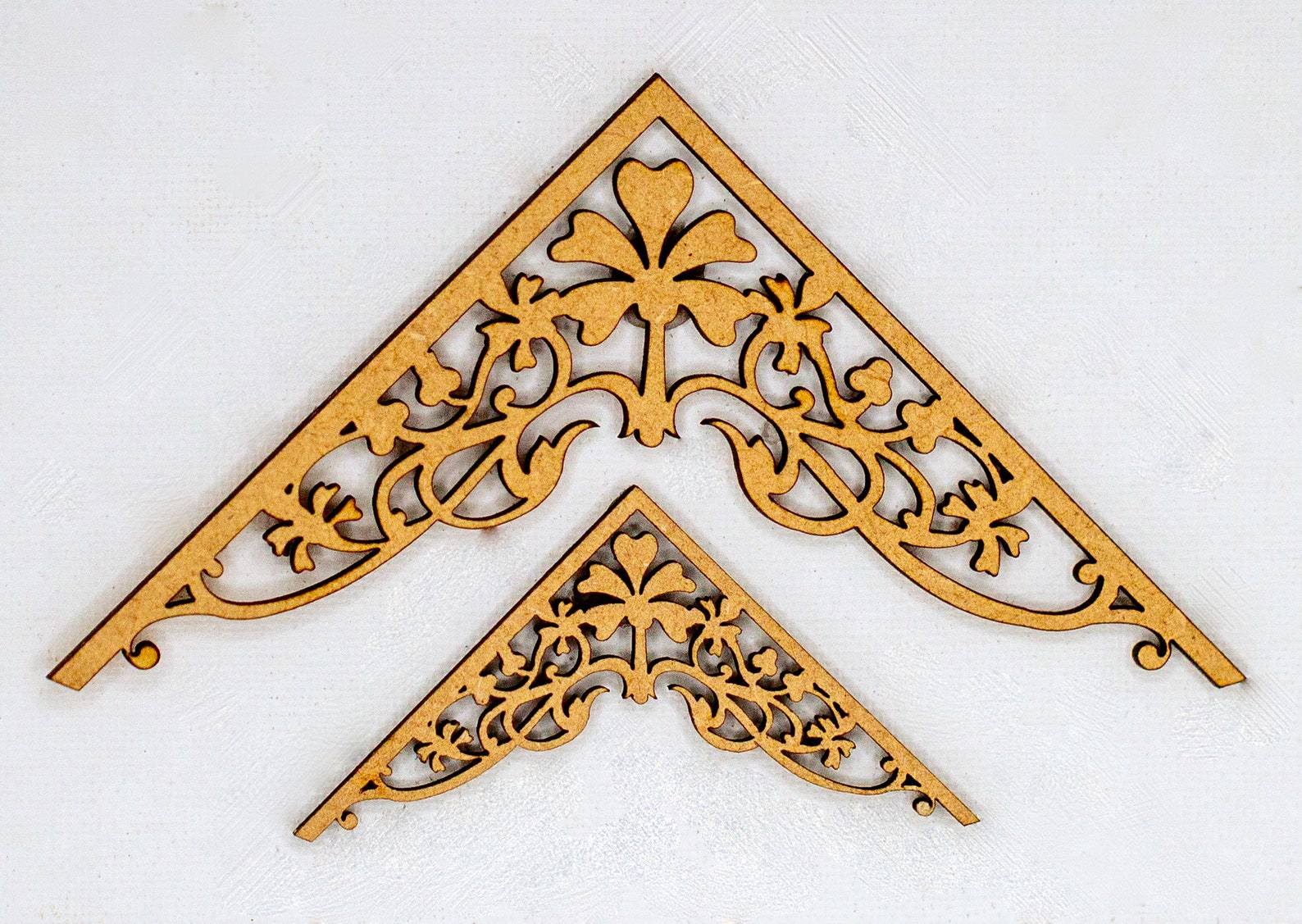 Miniature Dollhouse Filigree Corner Moldings - Pair of Two - Unfinished ...
