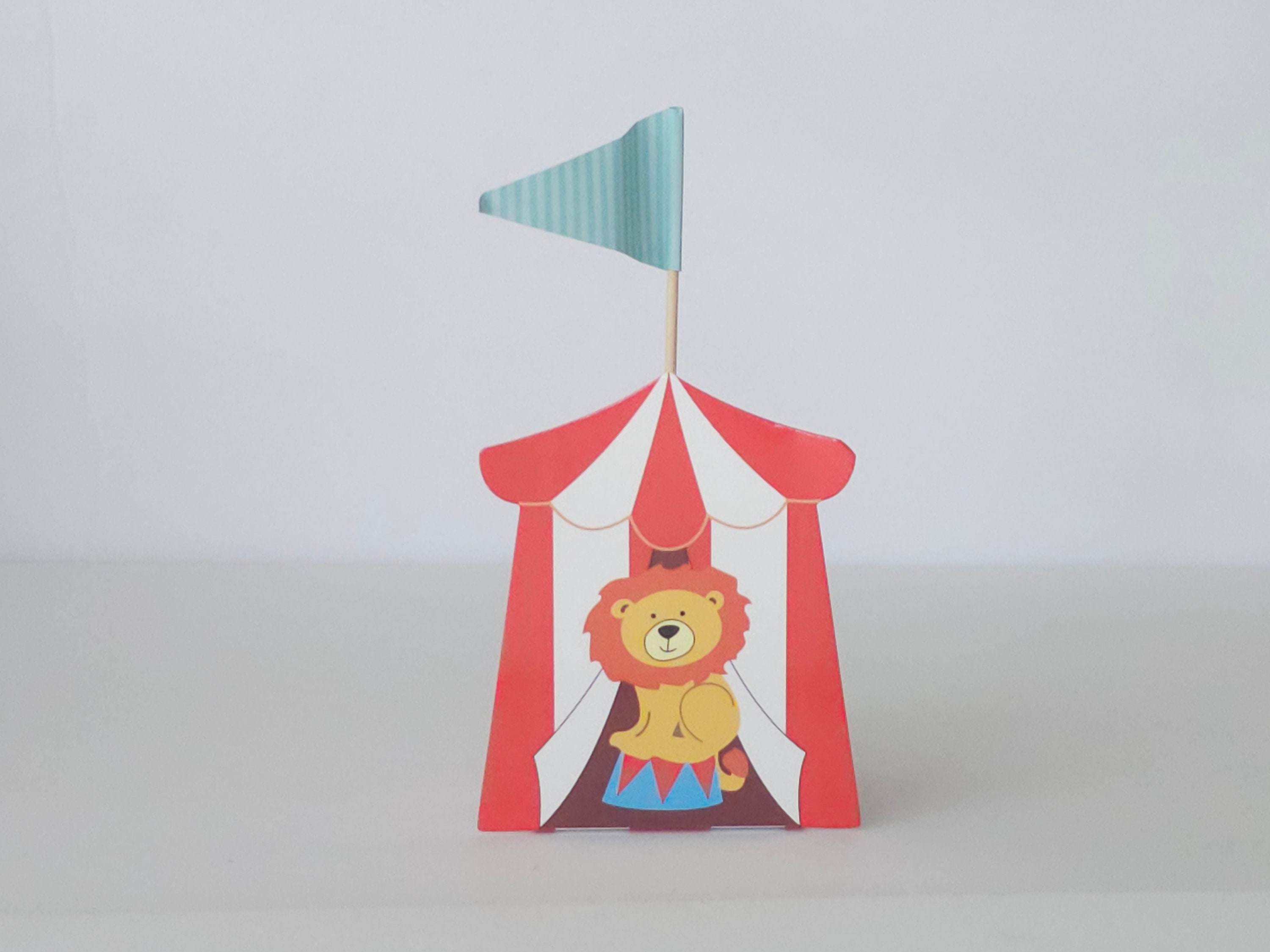 Set of 8 Circus Tent Favor Boxes/ Animals Favor Boxes/ - Etsy