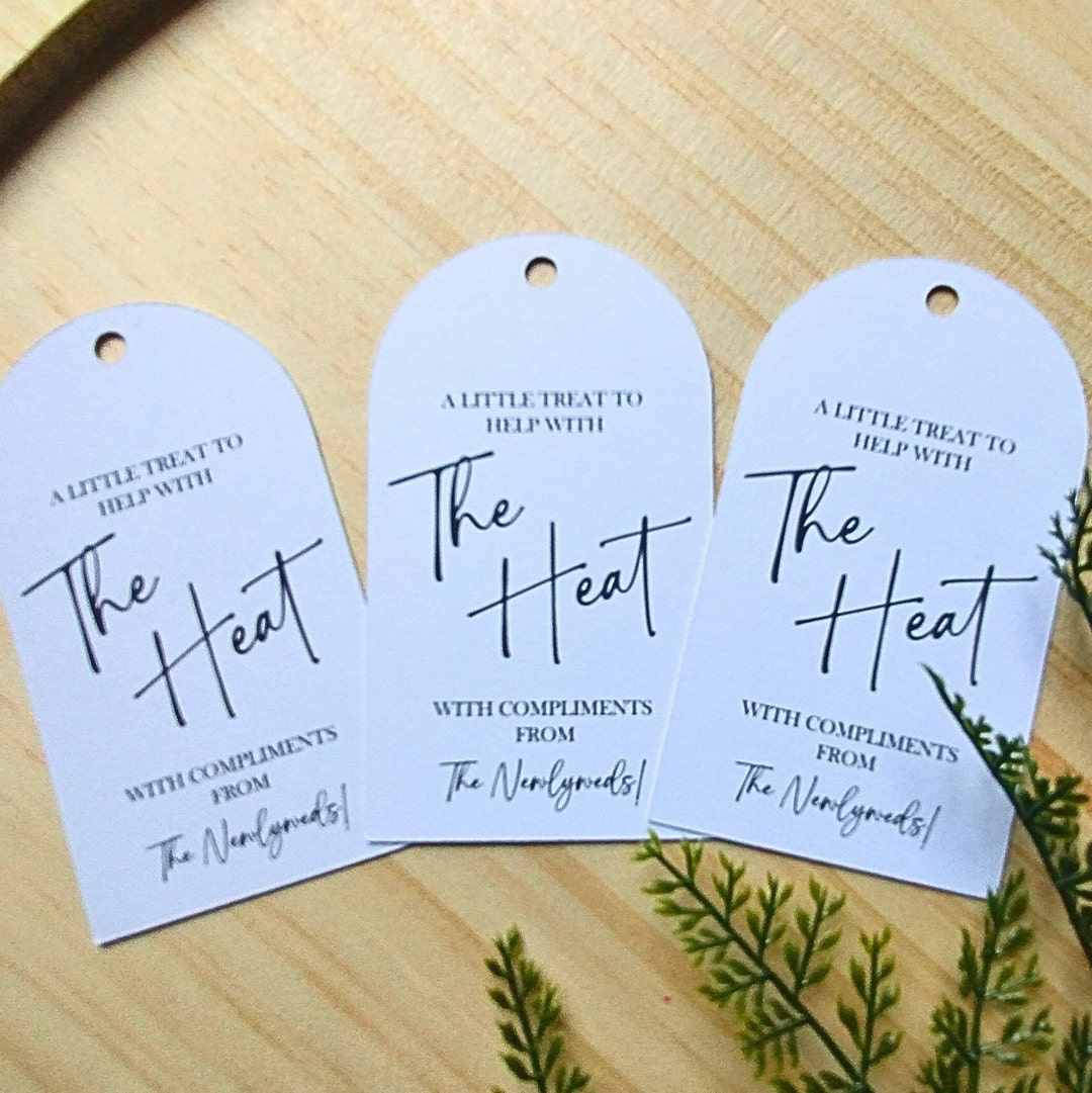 Personalised Wedding Fan Tag Minimalist Wedding Favour Gift Tag Treat ...