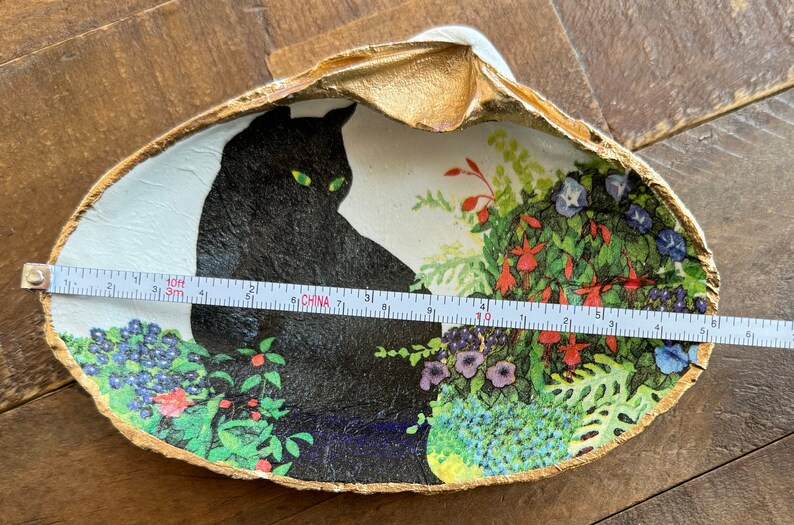 DECOUPAGE XL CLAM, Black Cat, Shell Art, Wedding Gift, Beach Decor ...