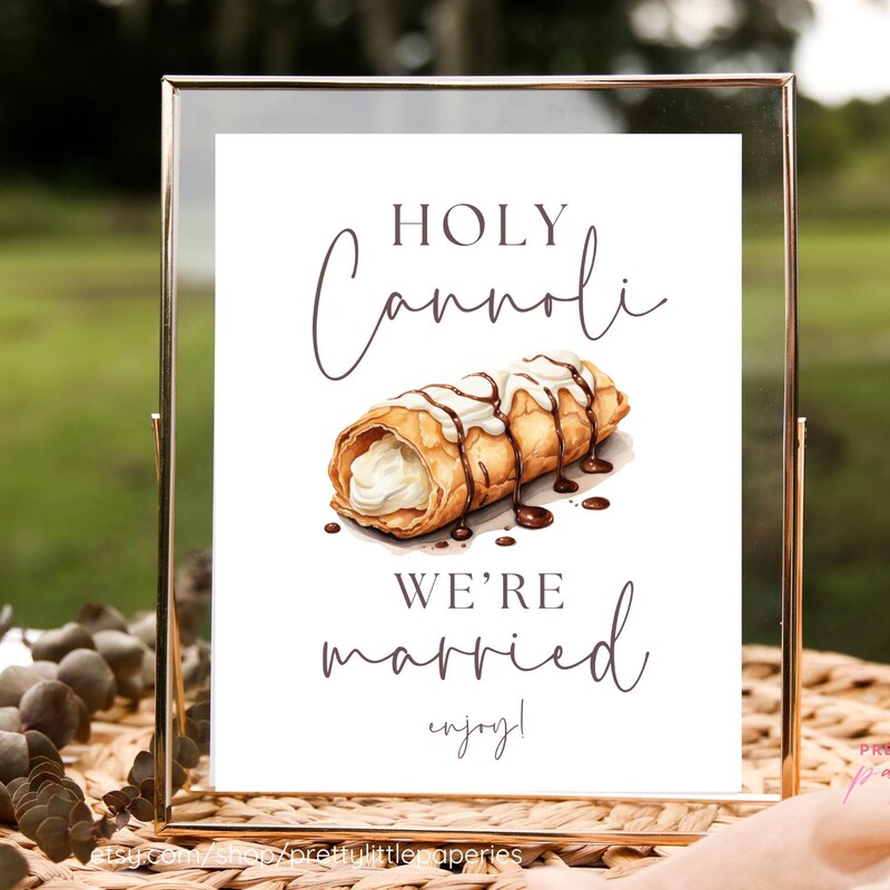 Cannoli - Etsy