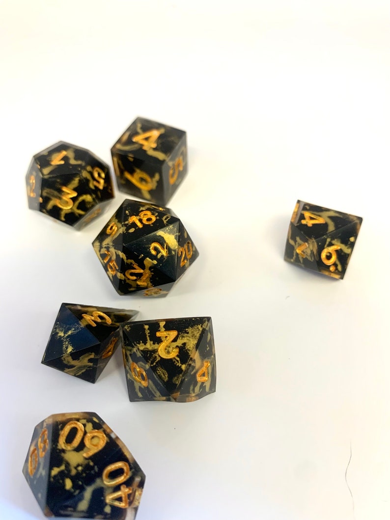 Kintsugi- Black and Gold Dnd Dice - Etsy