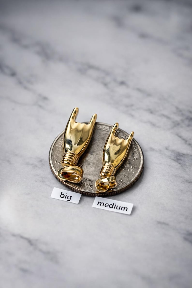 10k Solid Gold Rock N Roll Hand Sign Pendant, Mano Cornuto Necklace ...