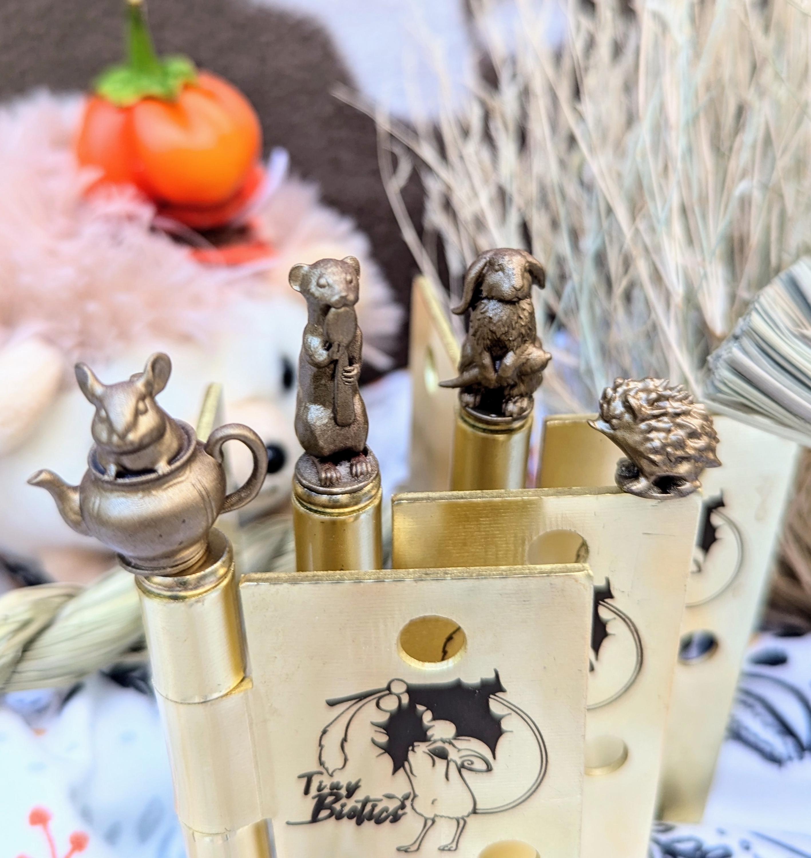 Exotic Pet Hinge Head Bundle | Rabbit Chinchilla Ferret Hedgehog | 4 ...