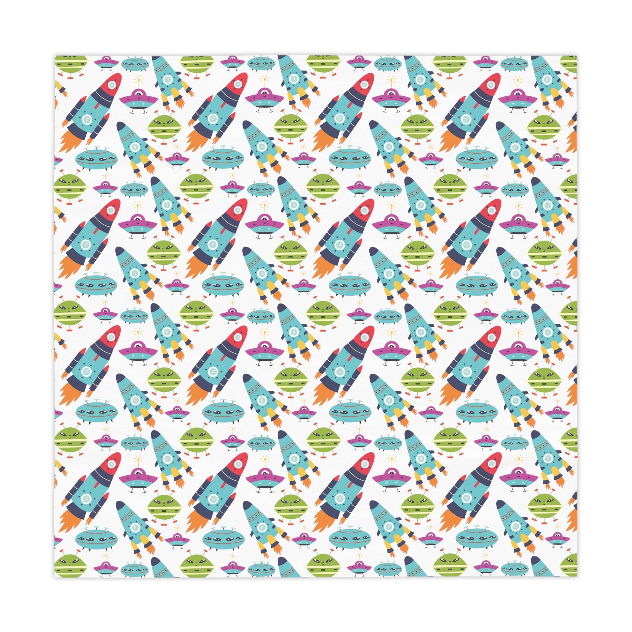 Spaceships and Aliens Birthday Party Tablecloth, Table Decorations ...