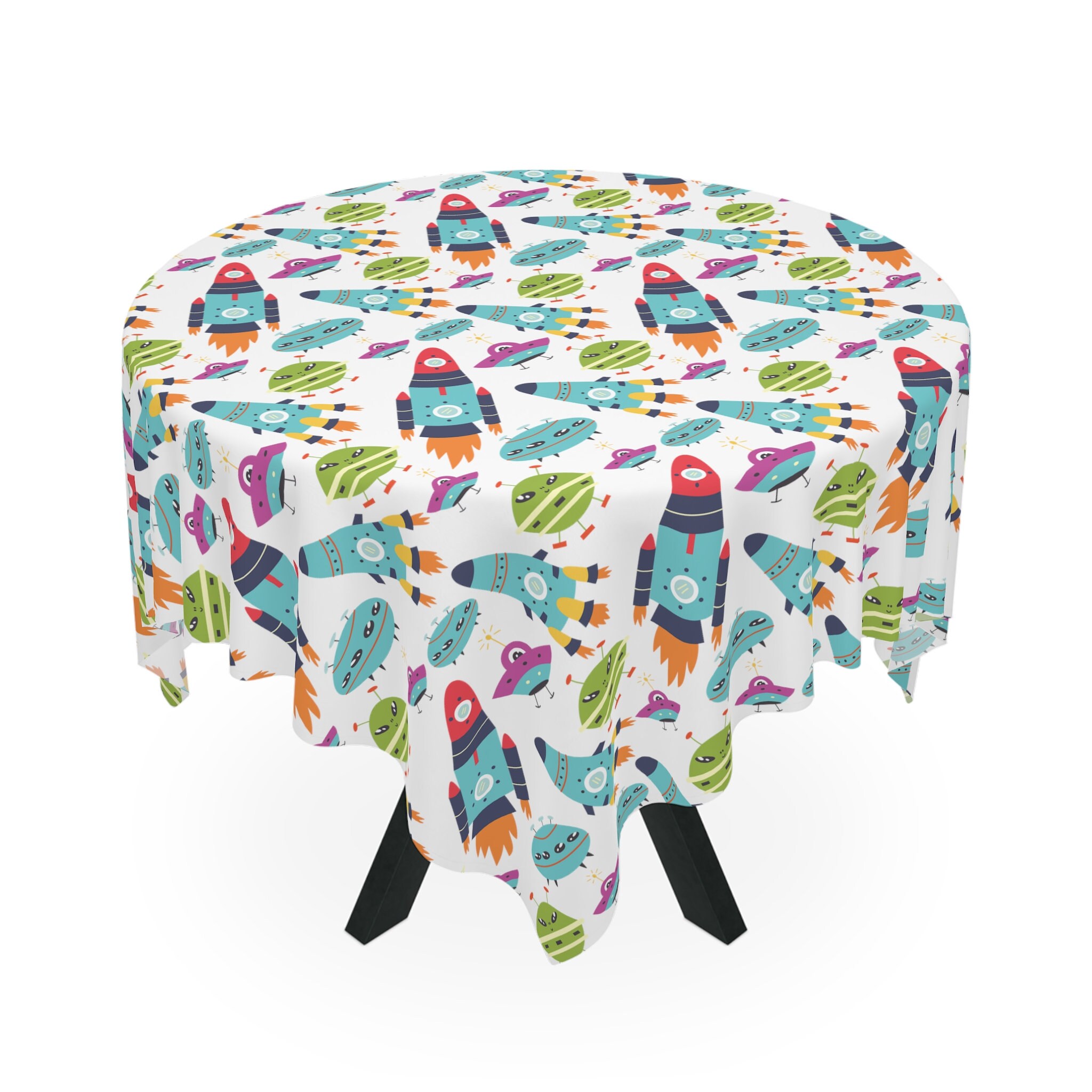 Spaceships and Aliens Birthday Party Tablecloth, Table Decorations ...