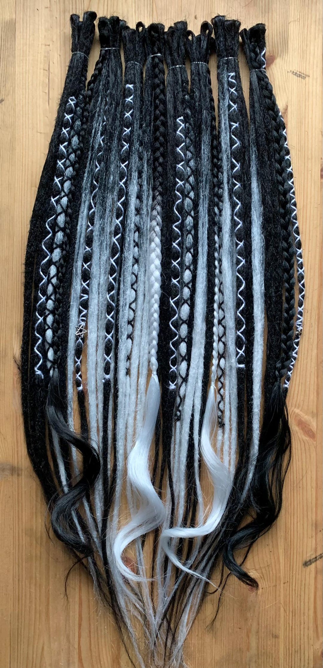 Hidden Angel | Dreadlocks Extensions Synthetic Dreads | Open Ends ...