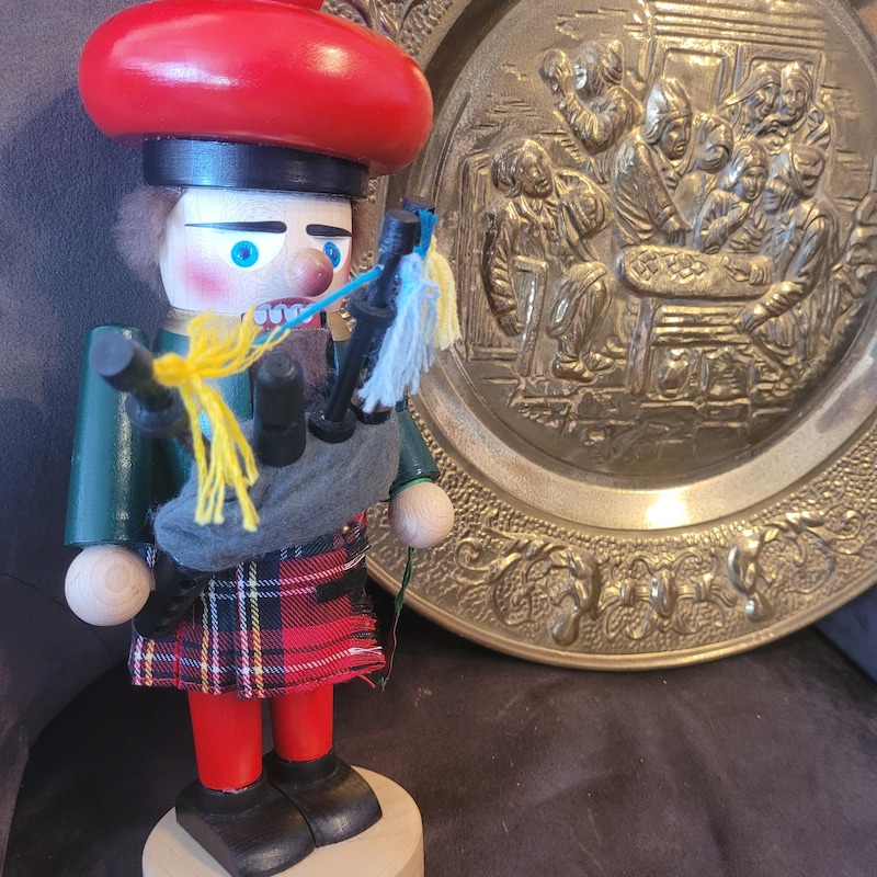 Scottish Nutcracker - Etsy
