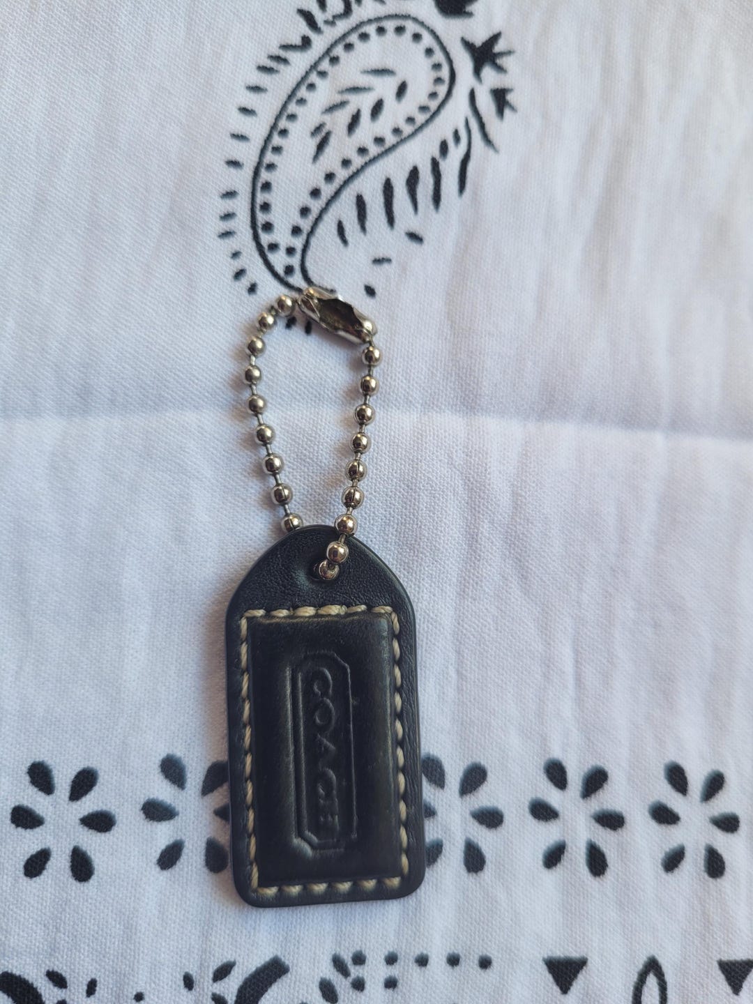 Coach Small Leather Hang Tag for Wristlets Handbags or Keychains Black ...