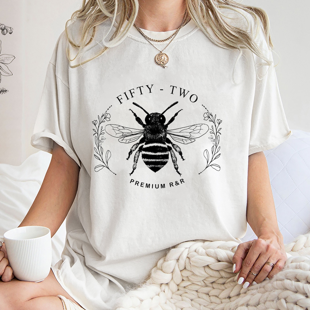 B52 Nursing T-shirt, Bee Medication Nurse Sweatshirt, RN, Registered ...