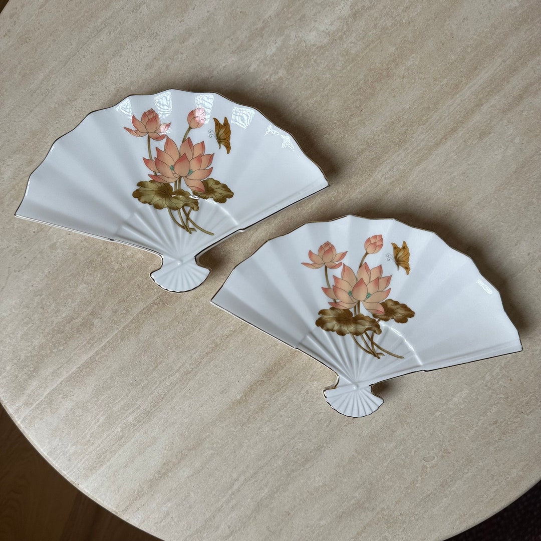 Japanese Porcelain Fan Dishes, Set of 2 - Etsy