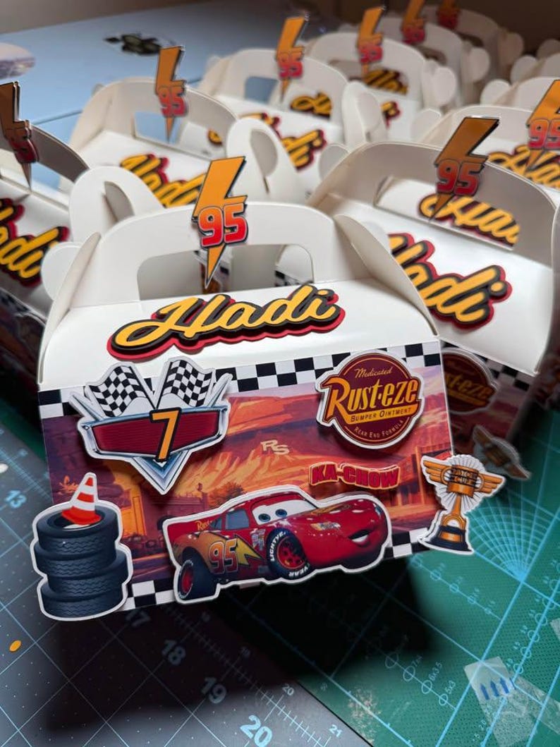 Custom 3D Party Favor Boxes | Any Theme Available | Handmade Party ...