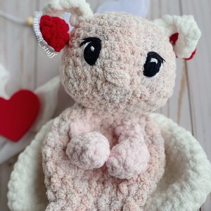 Cora the Cuddle-bug Crochet Pattern ~valentine's Day ~cuddle-bug Lovey ...