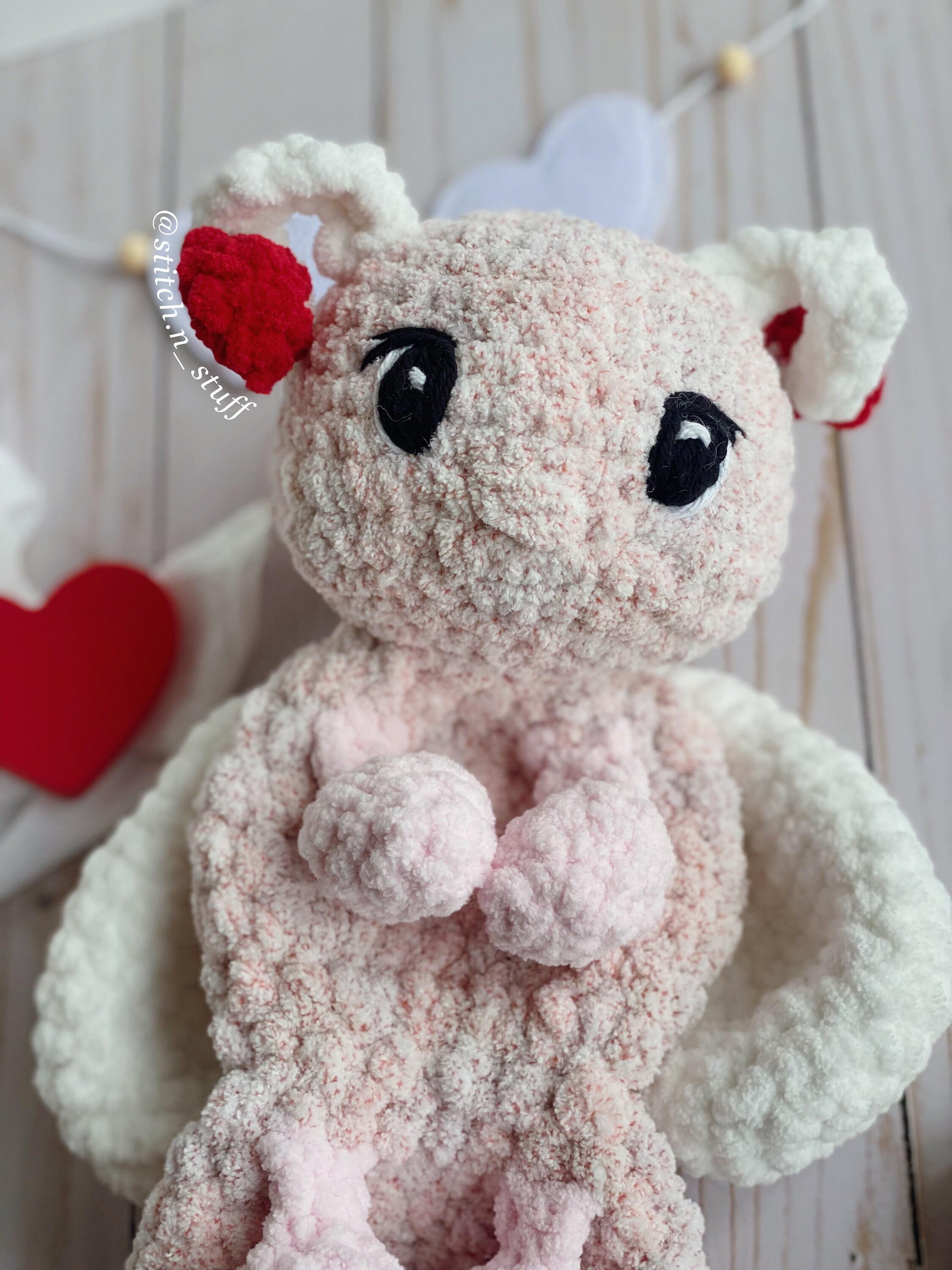 Cora the Cuddle-bug Crochet Pattern ~valentine's Day ~cuddle-bug Lovey ...