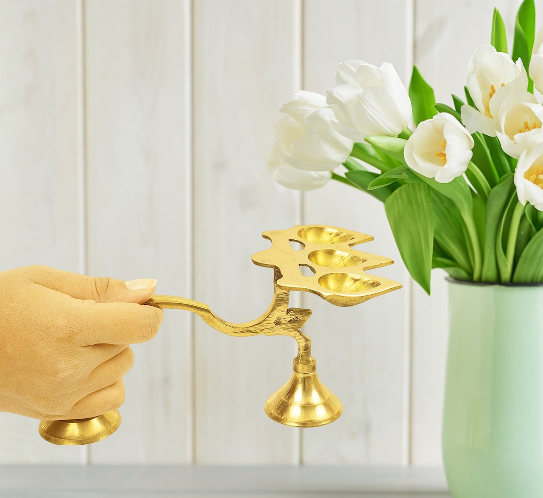 Kapoor/karpoor Panch Aarti Diya 3 Face Jyoti Diya Stand Burner Brass ...