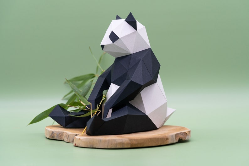 3D Panda Low Poly SVG Model - DIY Papercut Art Template for Cricut ...