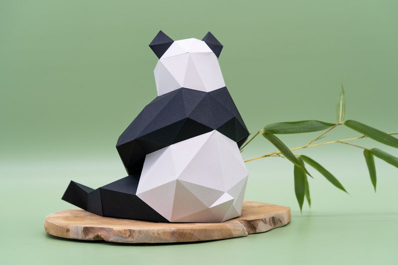 3D Panda Low Poly SVG Model - DIY Papercut Art Template for Cricut ...