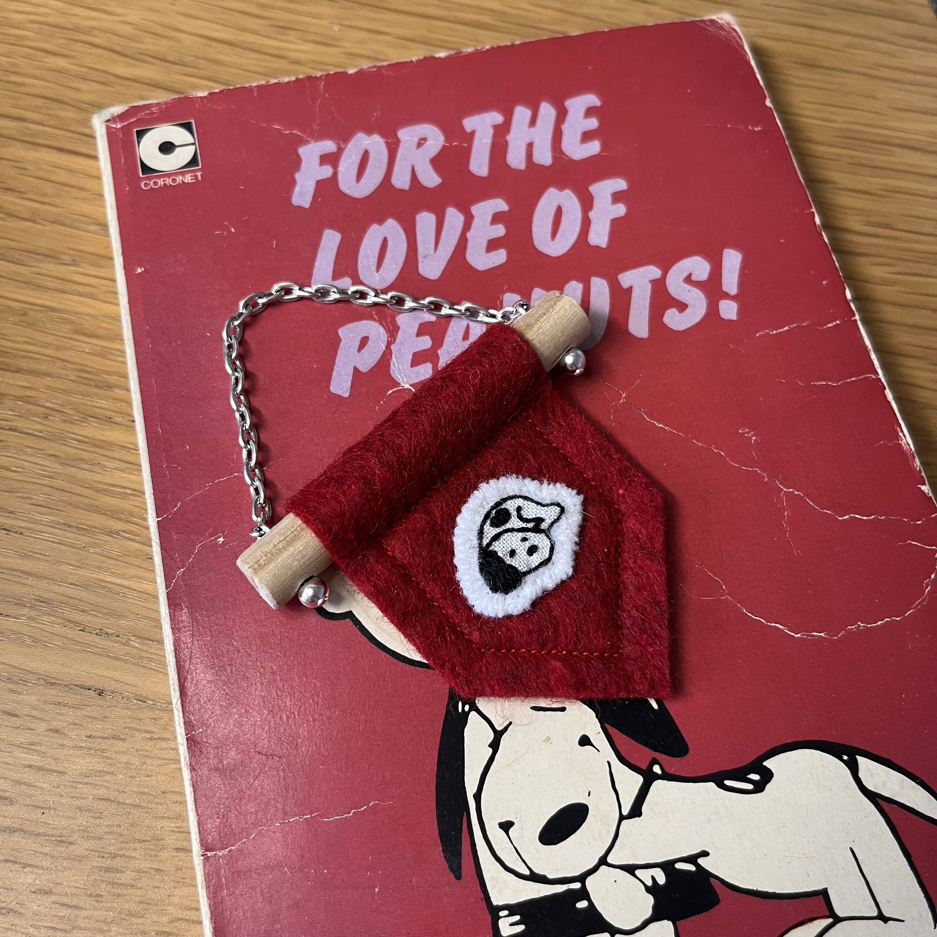 Handmade Miniature Felt Pennant Banner Display for Patch Badge Brooch ...