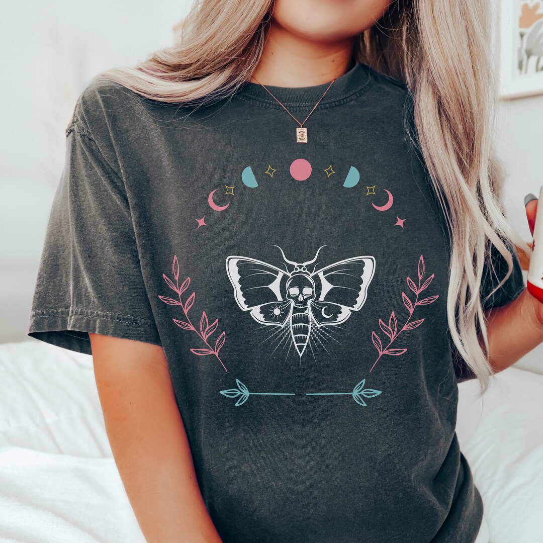 Whimsigoth Shirt comfort color Whimisigoth Sweater regalo de - Etsy España