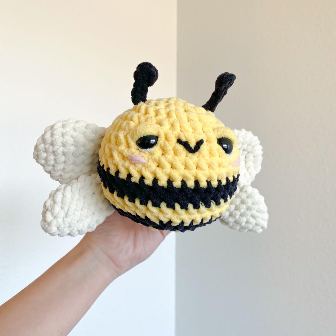 Chunky Bumble Bee - READY TO SHIP - Crochet Amigurumi Plushie - Etsy