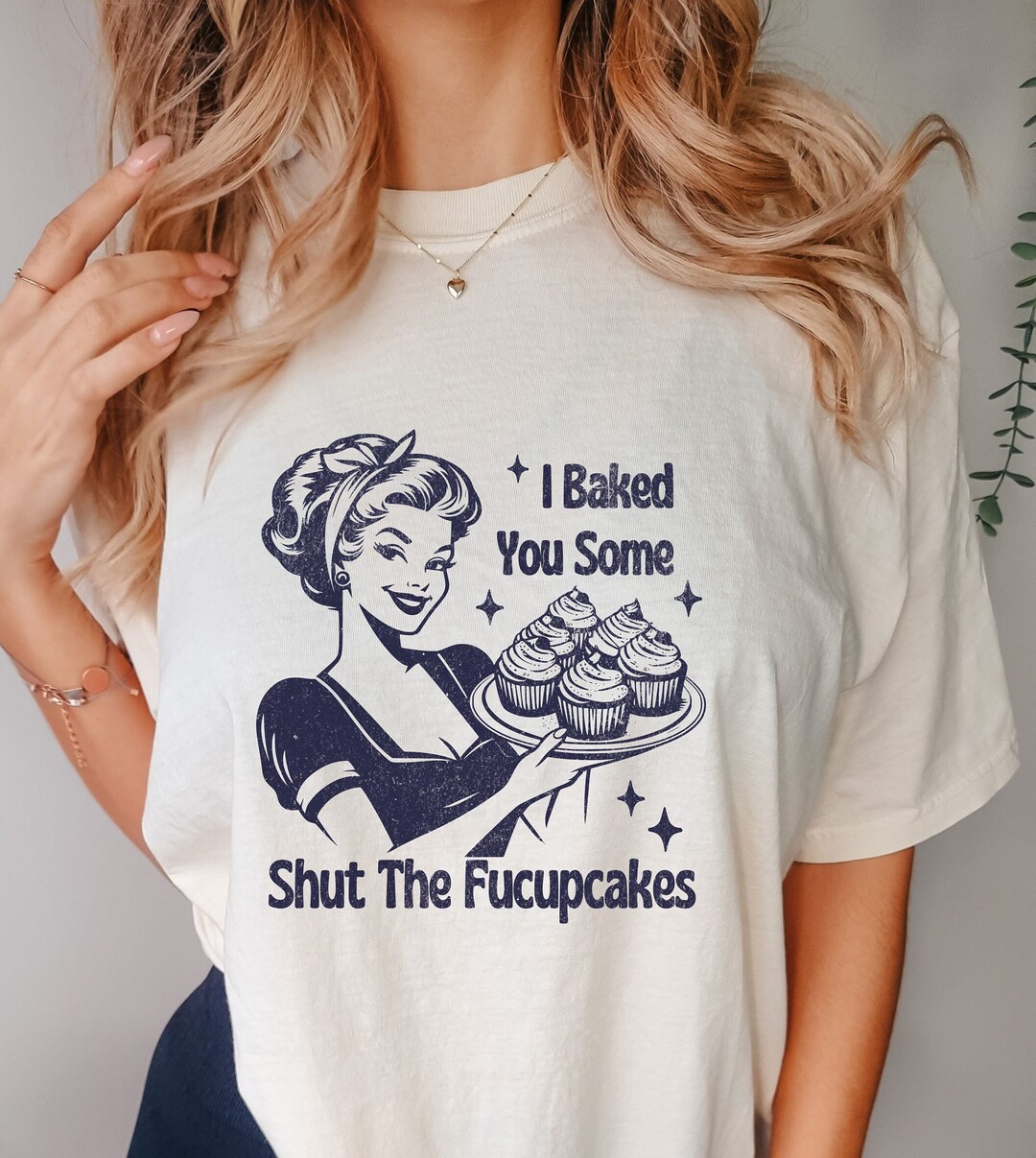 Vintage 50s Shut the Fucupcakes Tshirt, Funny Retro Graphic Tee Mother ...