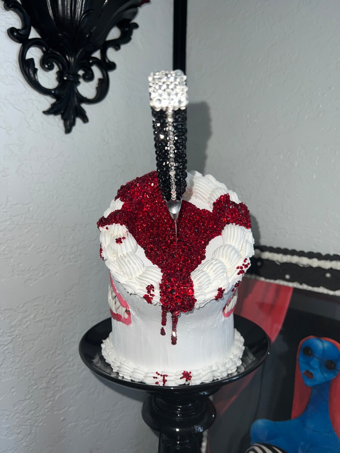 BLING MONSTER CAKE - Etsy