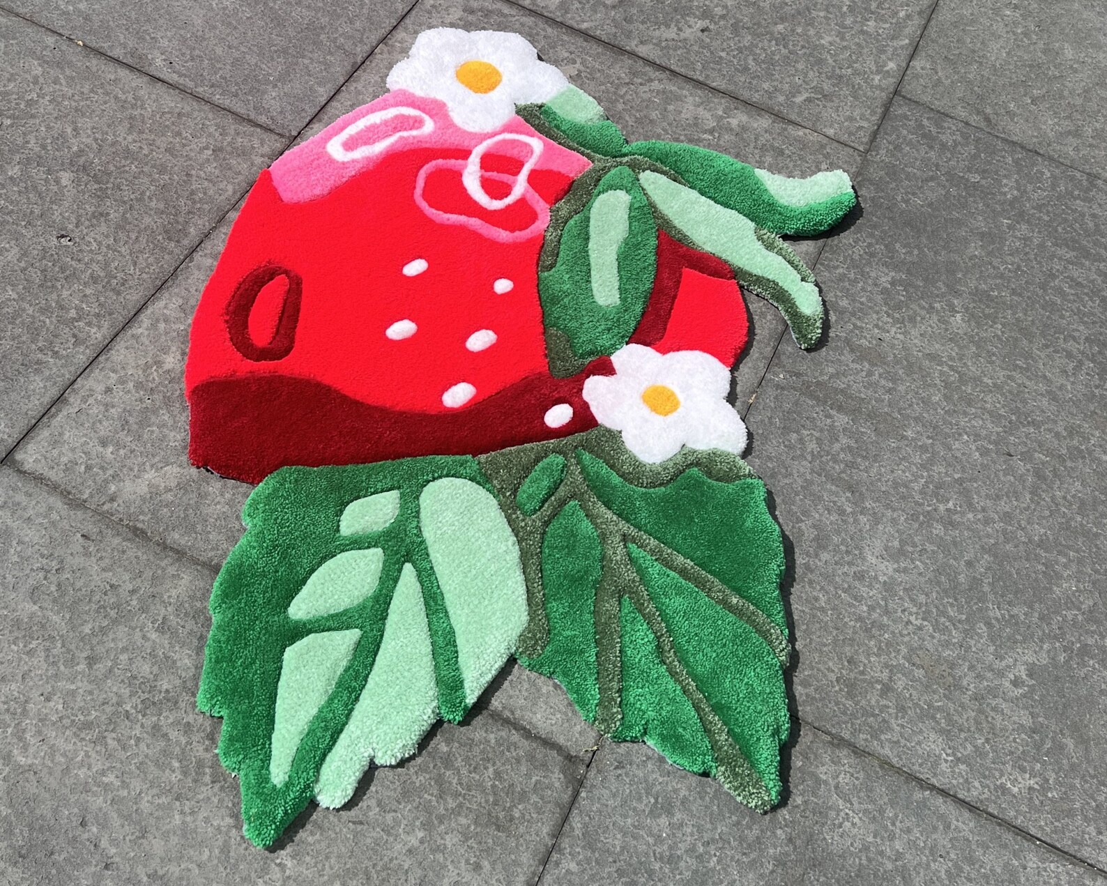 Hand Tufted Rug, Aesthetic Hand Tufted Rug, Strawberry Carpet ...