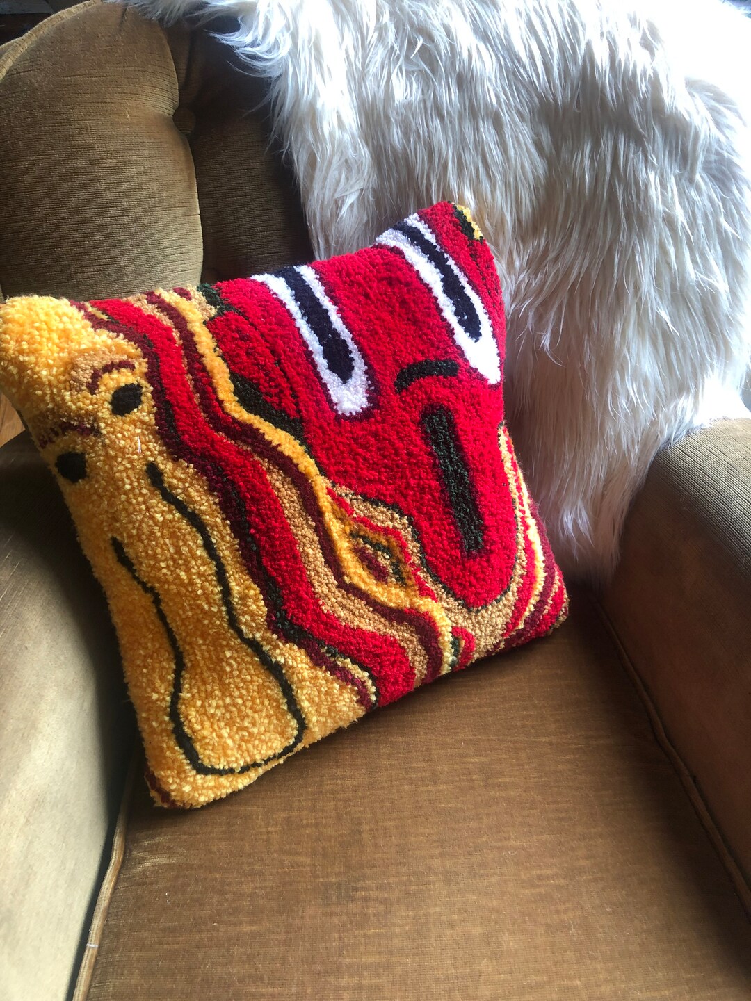 Tufted Wibbly Wobbly Faces Pillow - Etsy