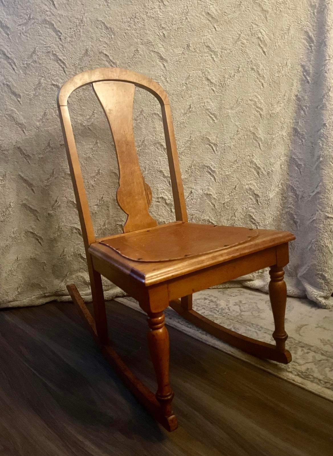 1905 Antique Birdseye Maple Rocking Chair, Embossed Leather Seat - Etsy