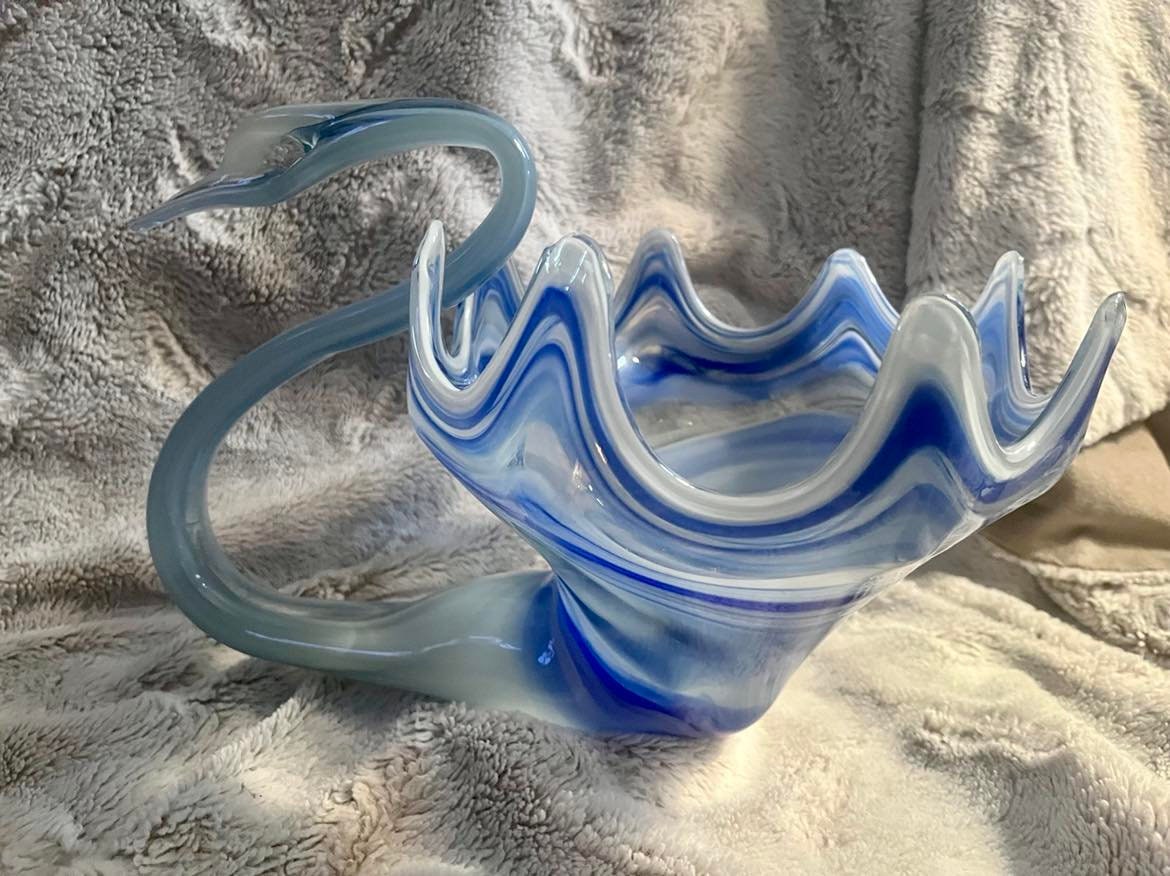 Vintage 1960s Sooner Glass Swan Bowl - Etsy