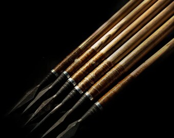 BATTER ARROW Special Silt Cut Maned Traditional Batter Arrows 12 Piece ...