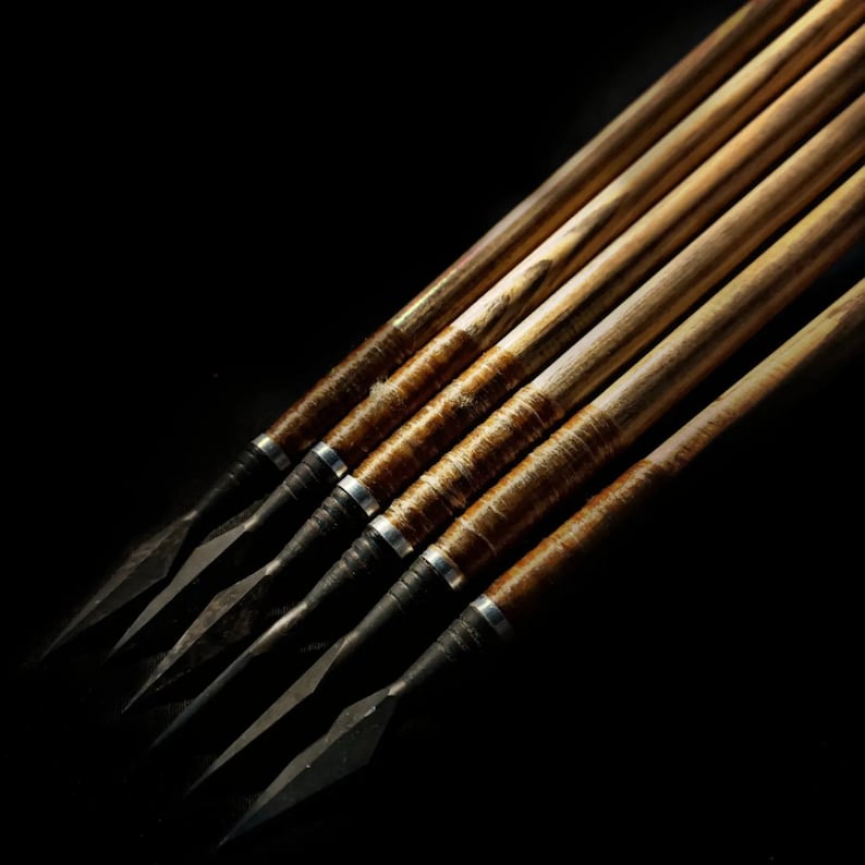 BATTER ARROW Special Shield Cut Maned Batter Arrows - 12 Piece (ABY ...