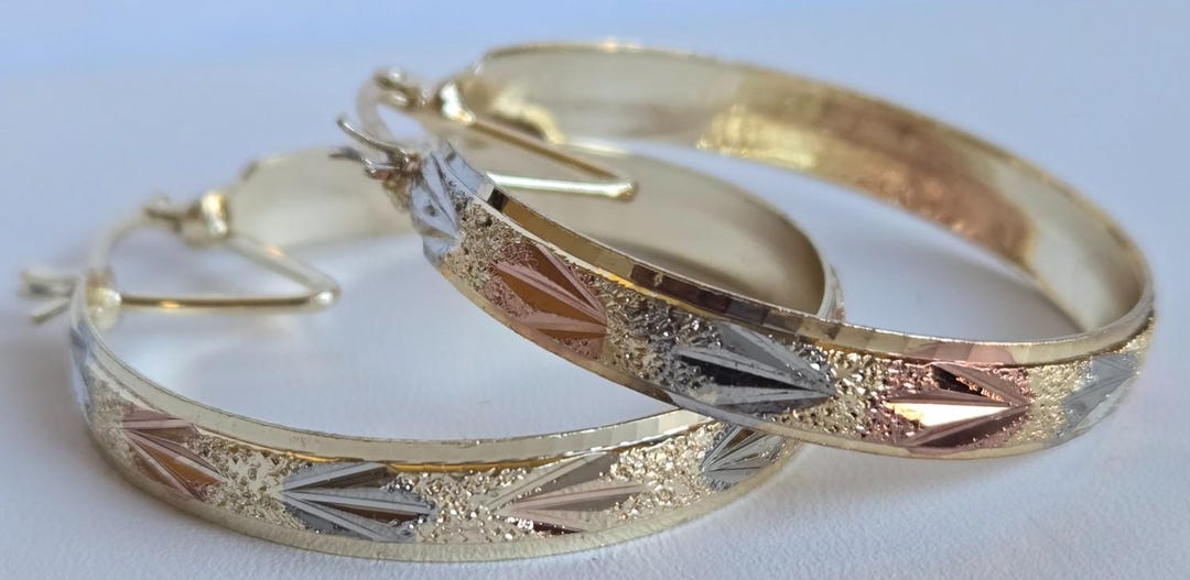 Tri Color Three Tone Oro Laminado Bangle Hoop Earrings (pair) - Etsy
