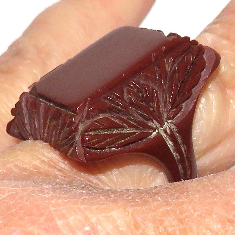 Size 7 Bakelite Ring - Etsy