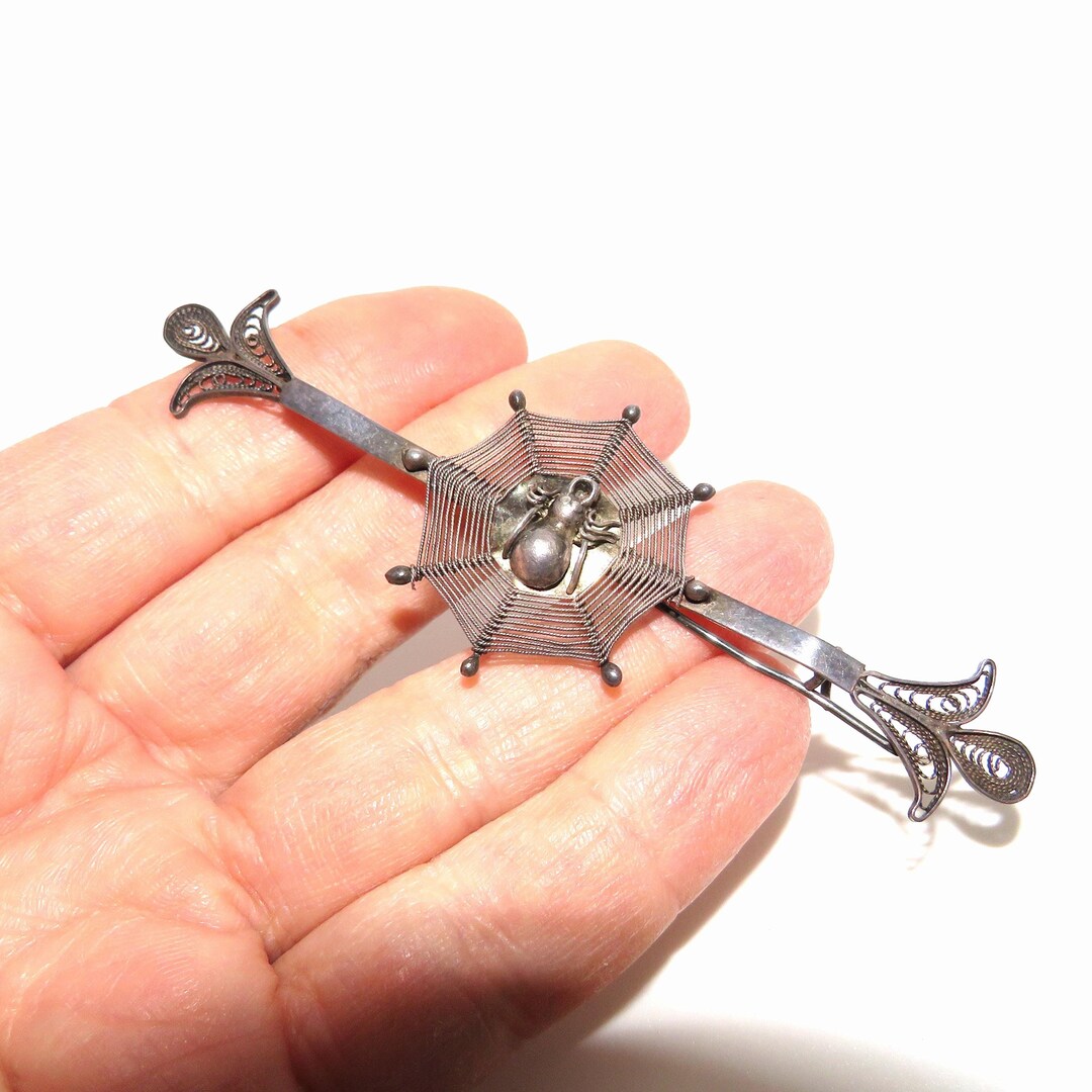 Large Spider in Web Vintage Silver Plate Bar Pin - Etsy