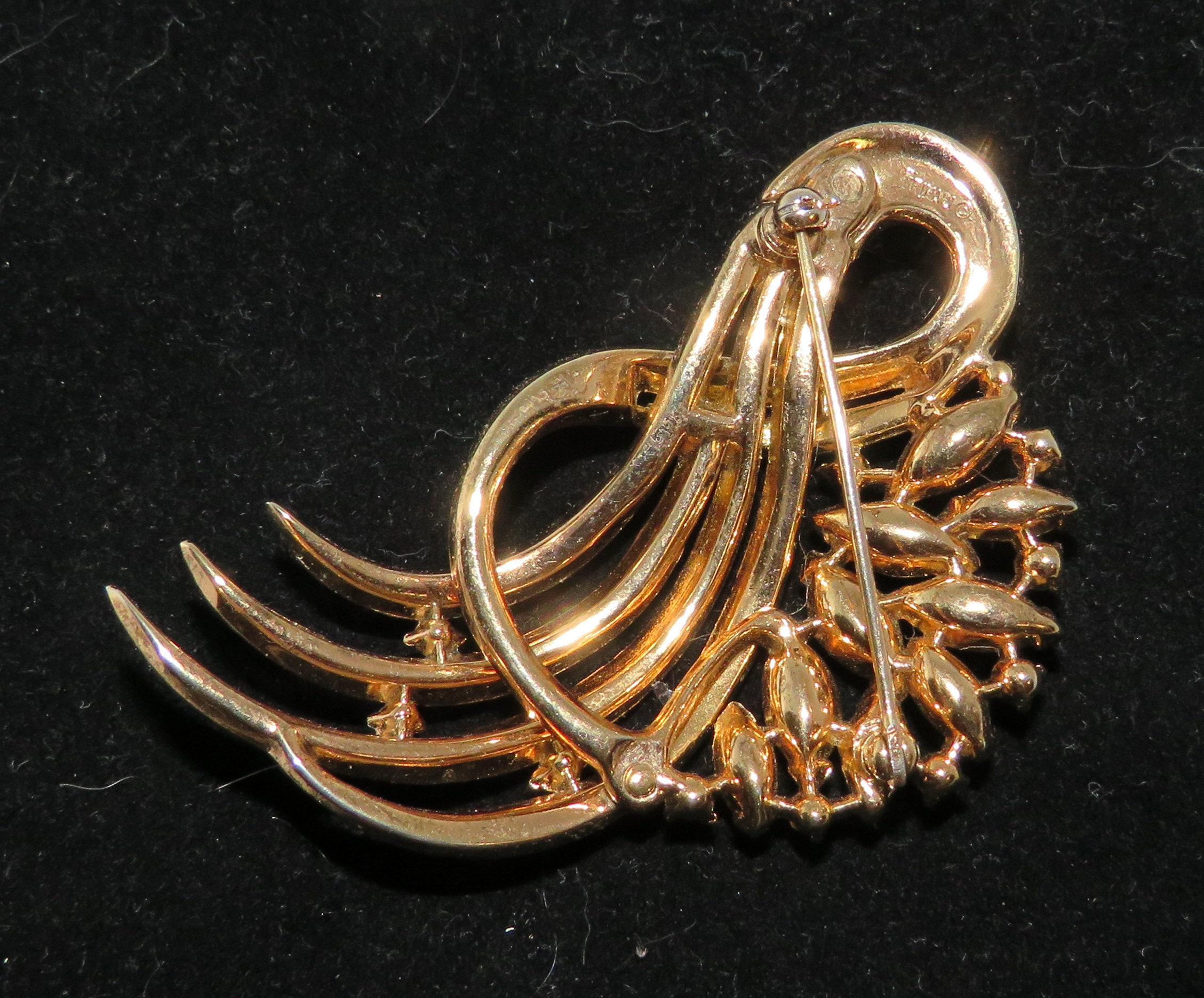 Trifari Gold Tone and Rhinestone Pin and Earring Set - Etsy