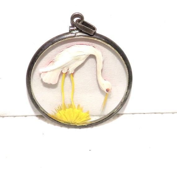 Clear Glass Bird Feather Bird Pendent - Pink Bird Bac… - Gem